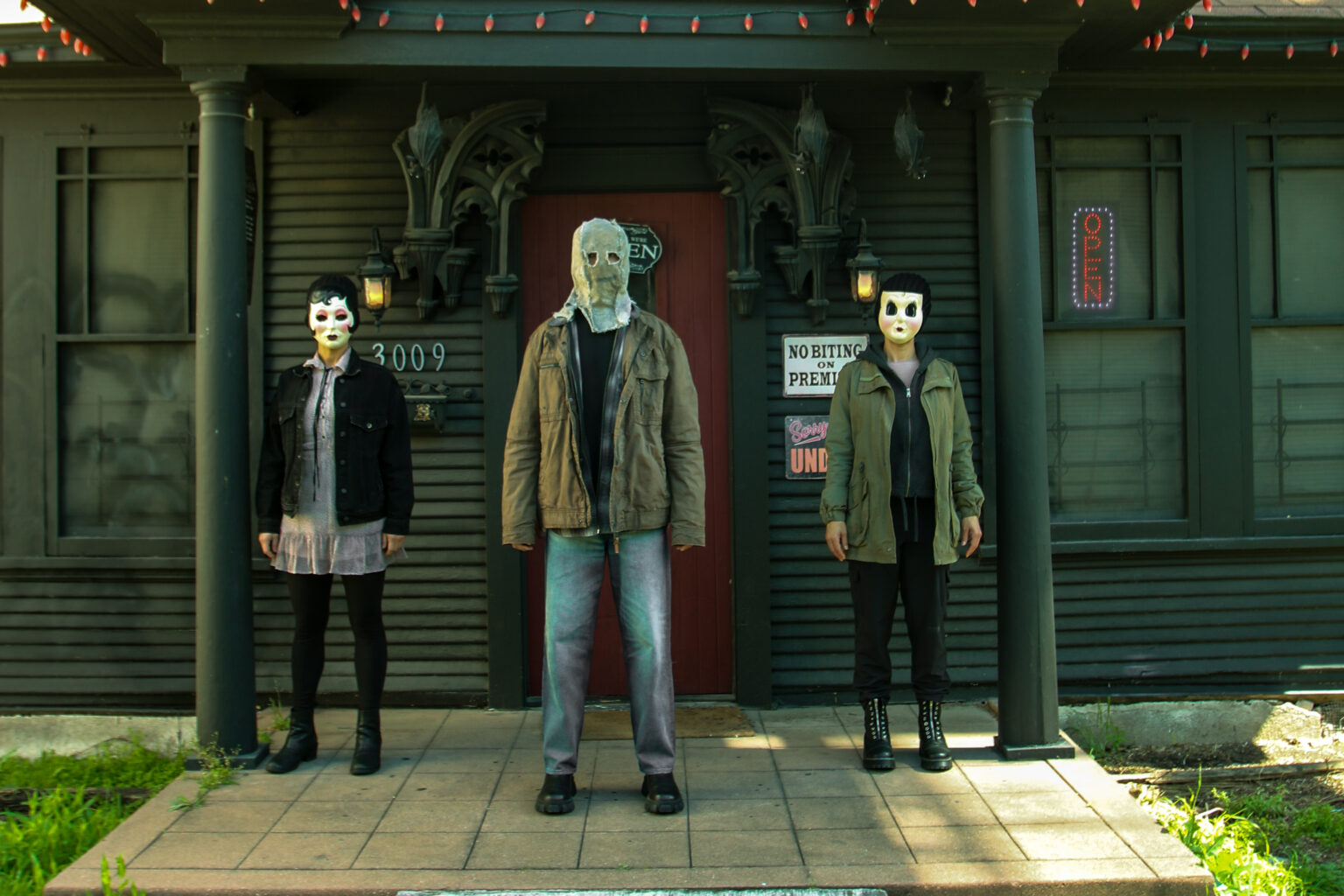 Strangers from 'The Strangers: Chapter 1' Visit SXSW Ahead of May ...